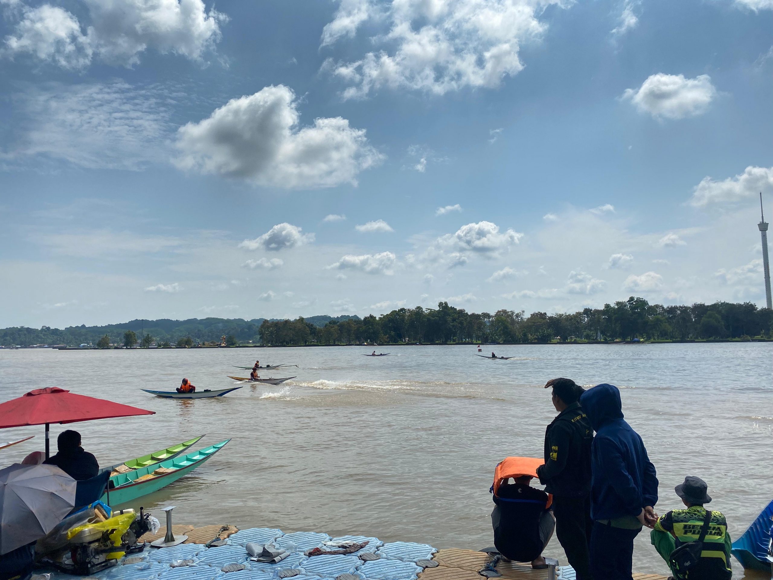 Erau 2025: Balap Ketinting Jadi Daya Tarik Wisata Sungai Mahakam ...
